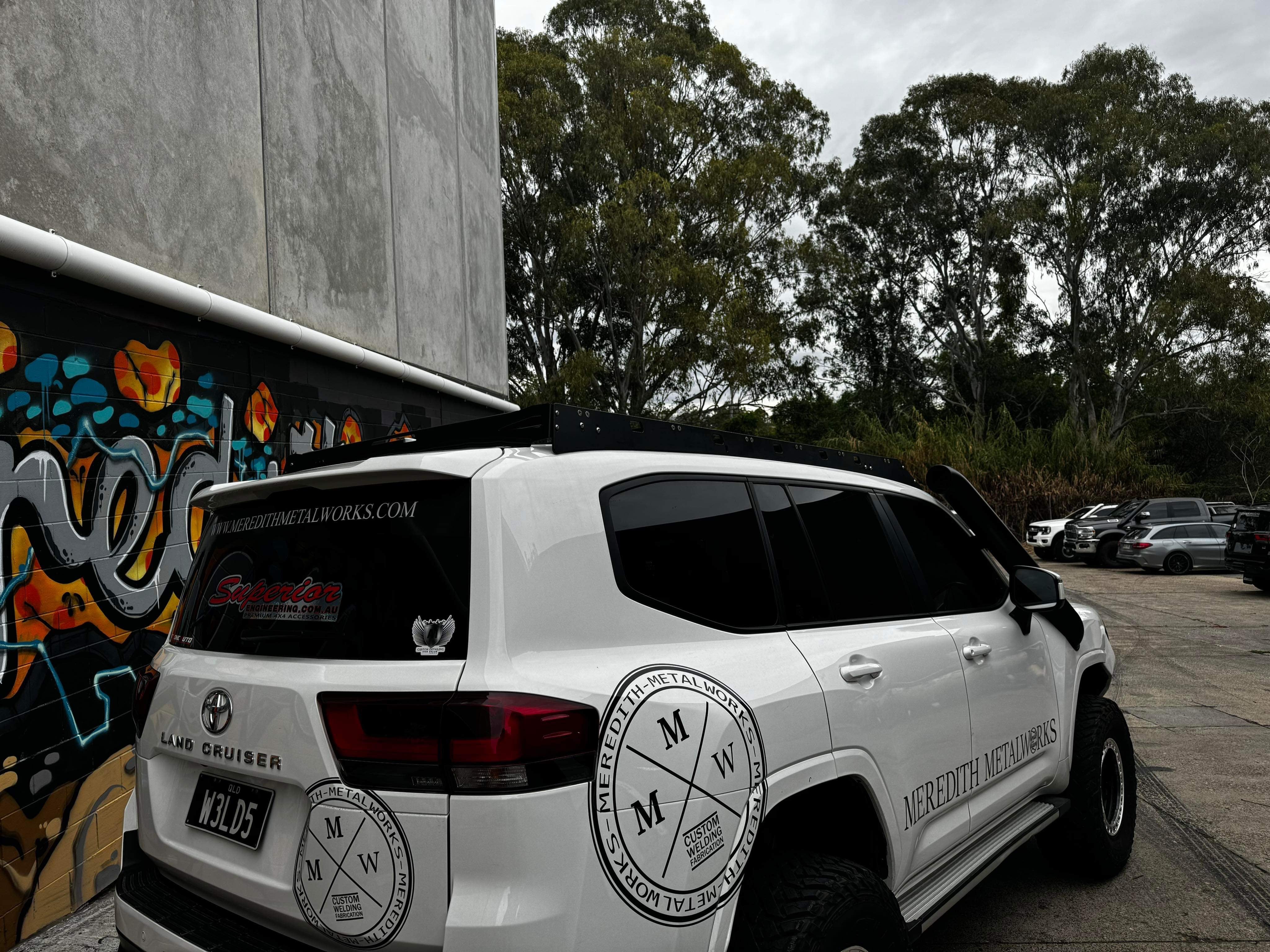 300 Series Landcruiser Slim Line Roof Rack – Meredith Metalworks