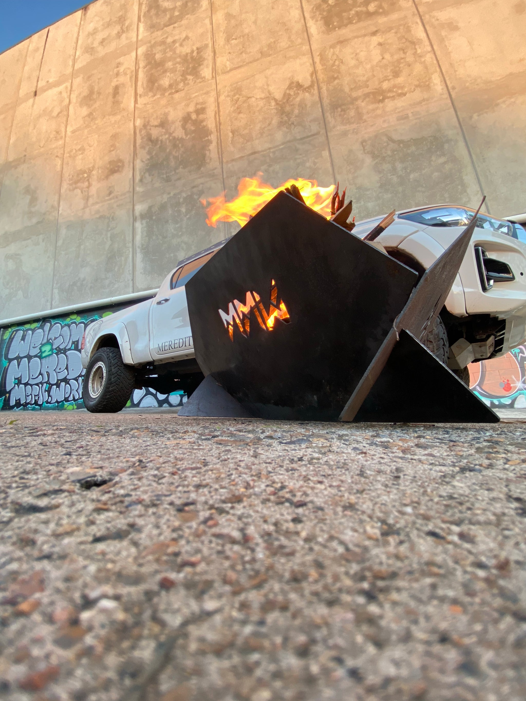 MMW Collapsible Fire Pit – Meredith Metalworks