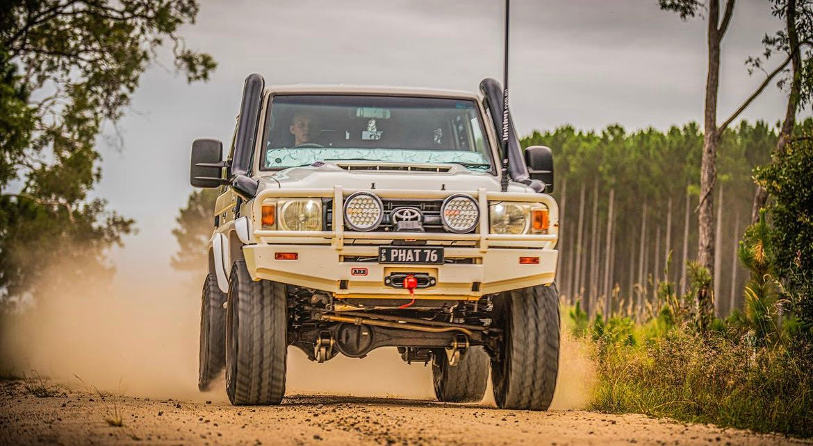 TWIN VDJ 76/78/79 Series Landcruiser 5" Stainless Steel Snorkel Kit ...