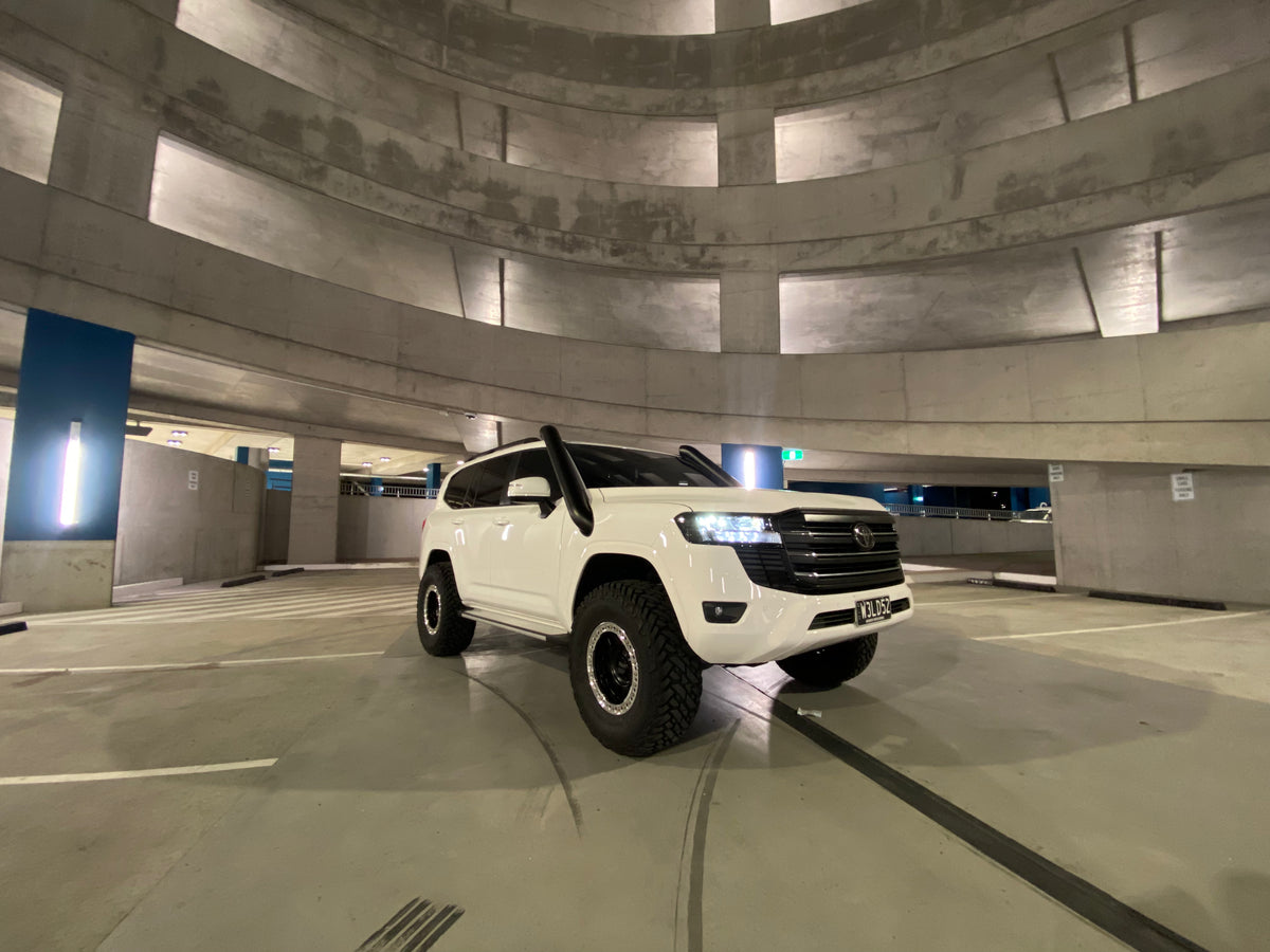 300 Series LandCruiser Aluminium Panel Filter Airbox – Meredith Metalworks